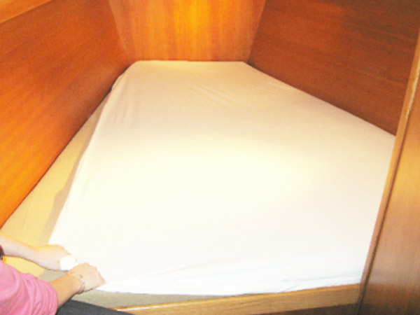 Double Quarter Berth Sheets | Cairnscorp